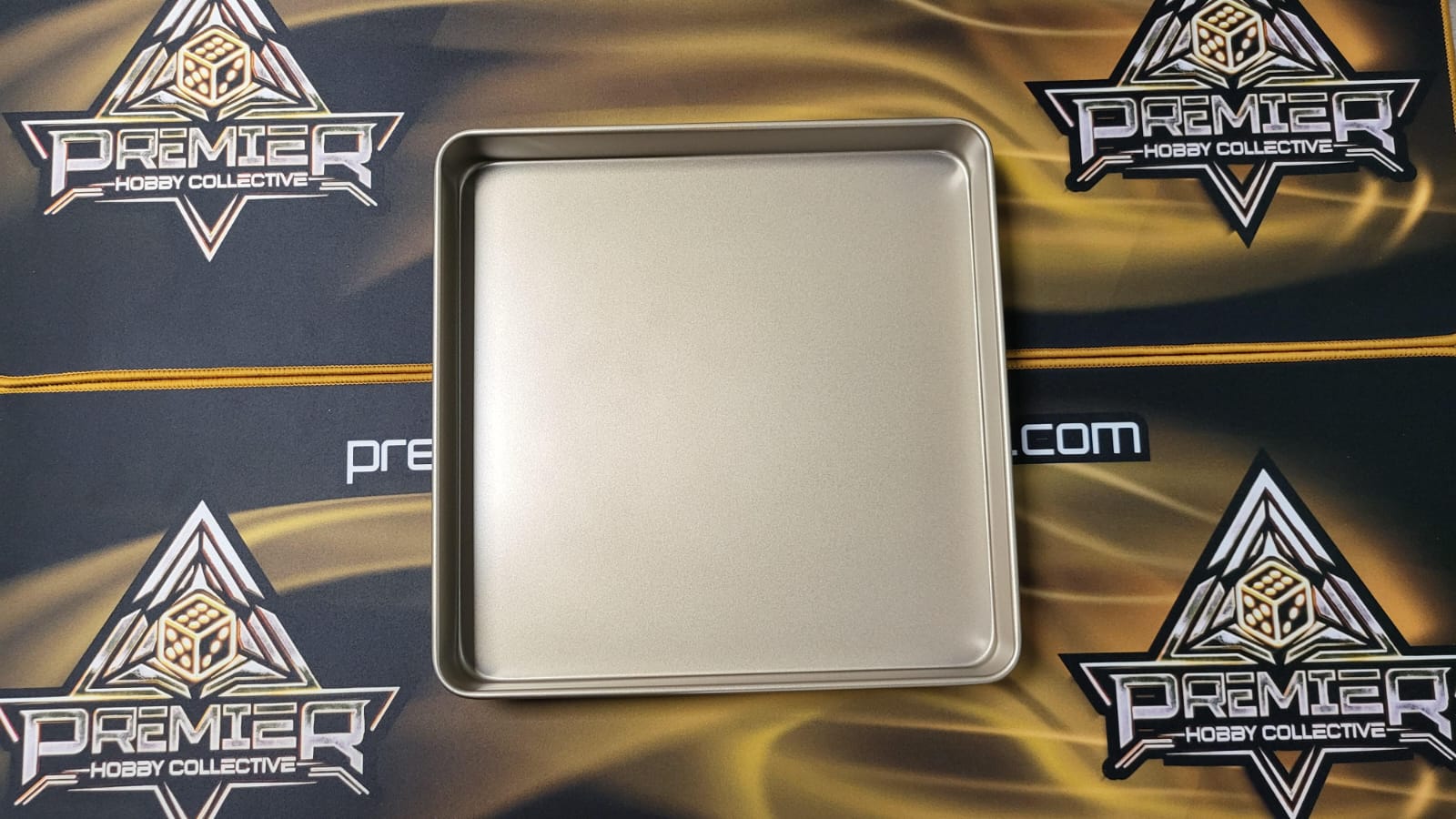 PHC - Magnetic Locker Trays (4pcs) – Premier Hobby Collective